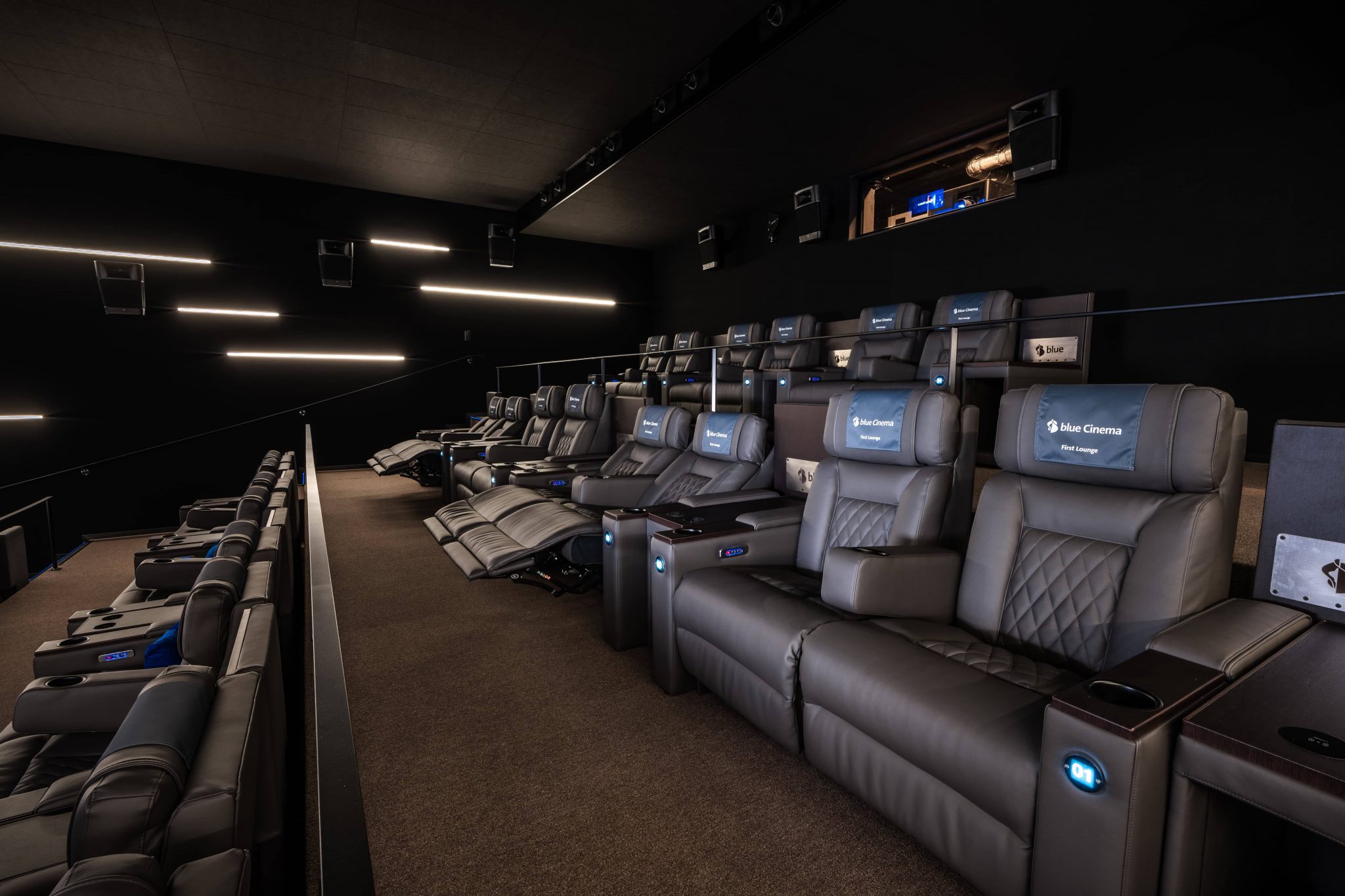 blue Cinema Chur West: Premier Multitainment | blue cinema